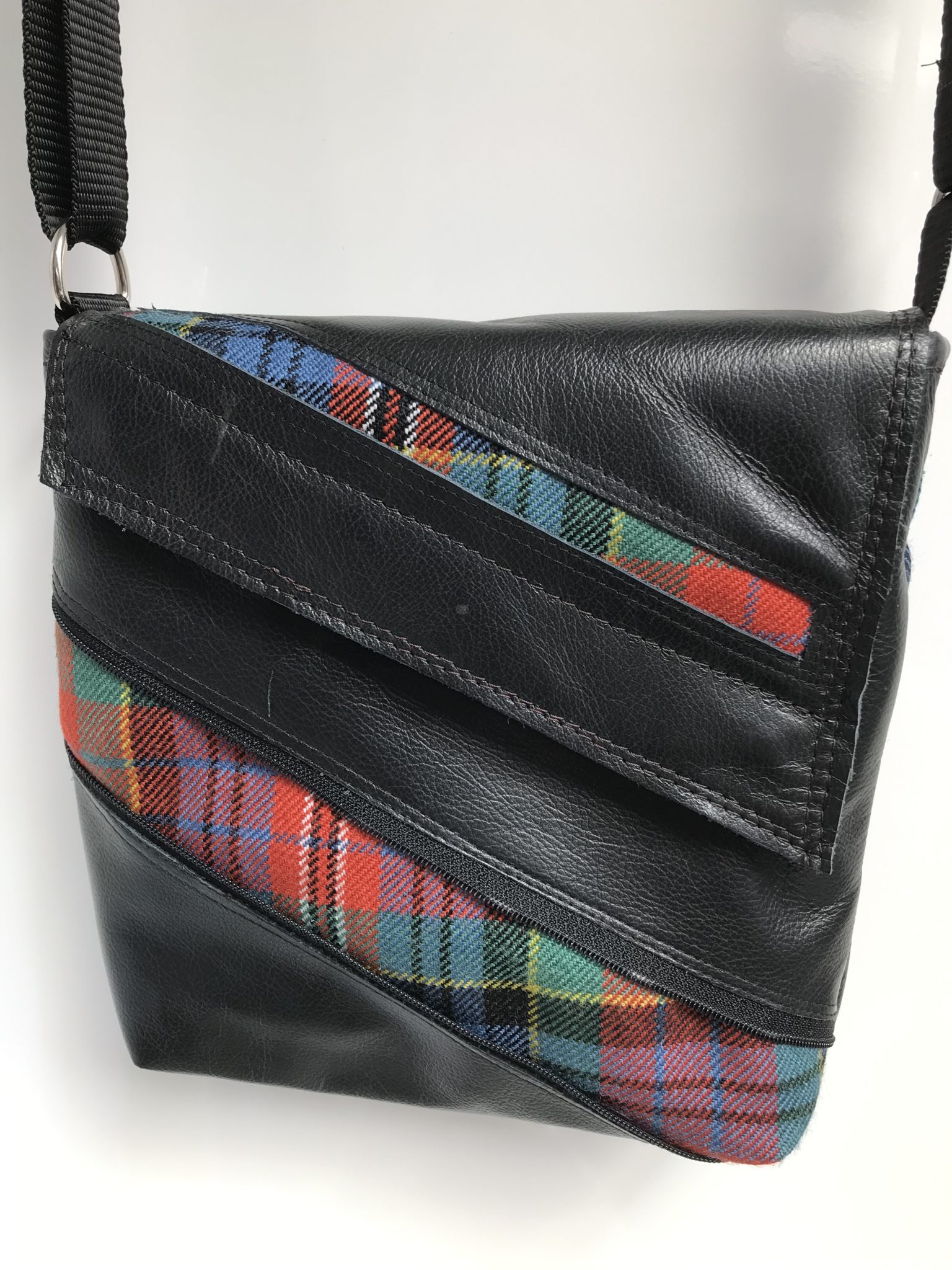 Frekel Handbags – Handmade Bags Made in The Scottish Highlands
