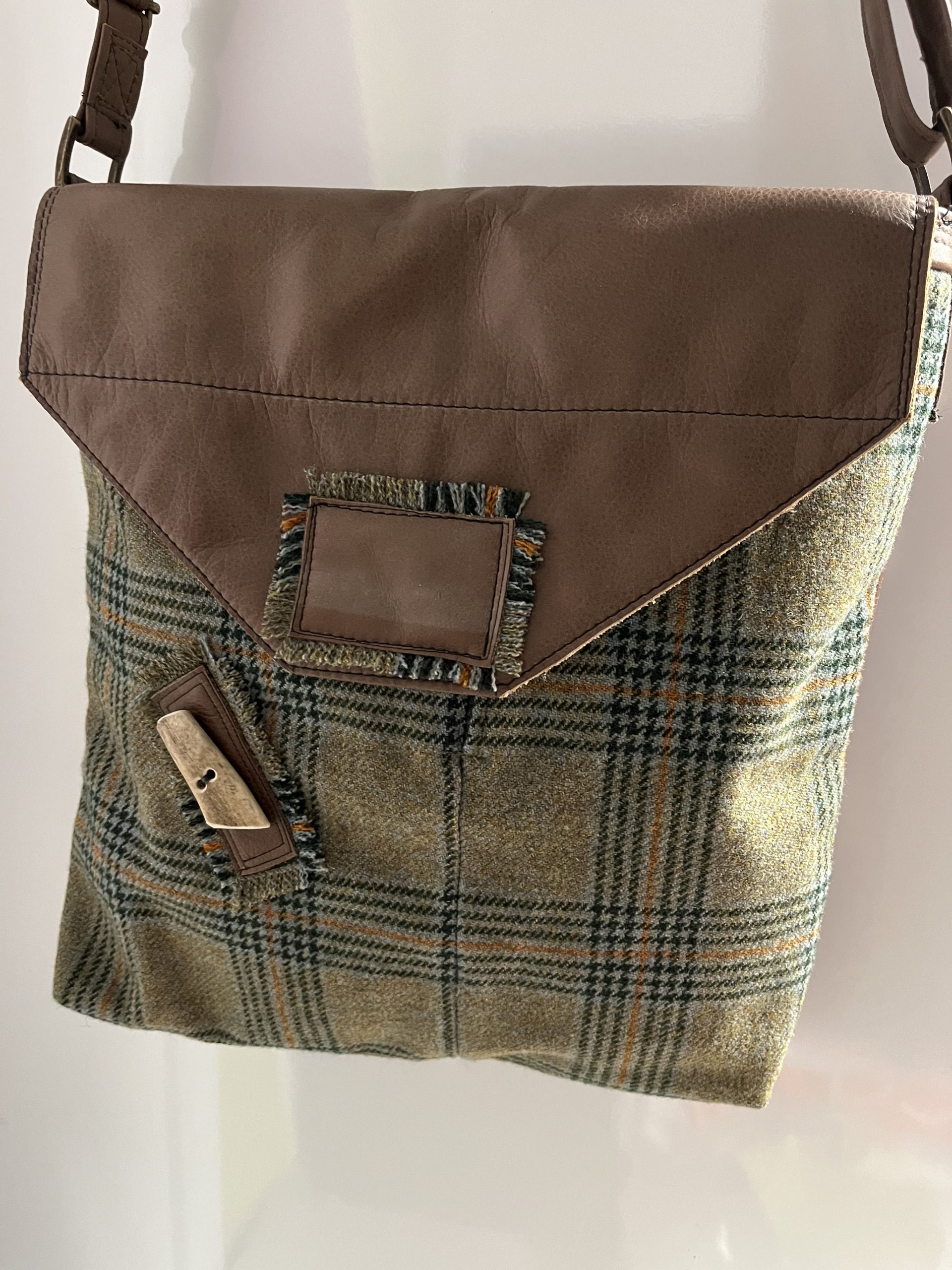 Frekel Handbags – Handmade Bags Made in The Scottish Highlands